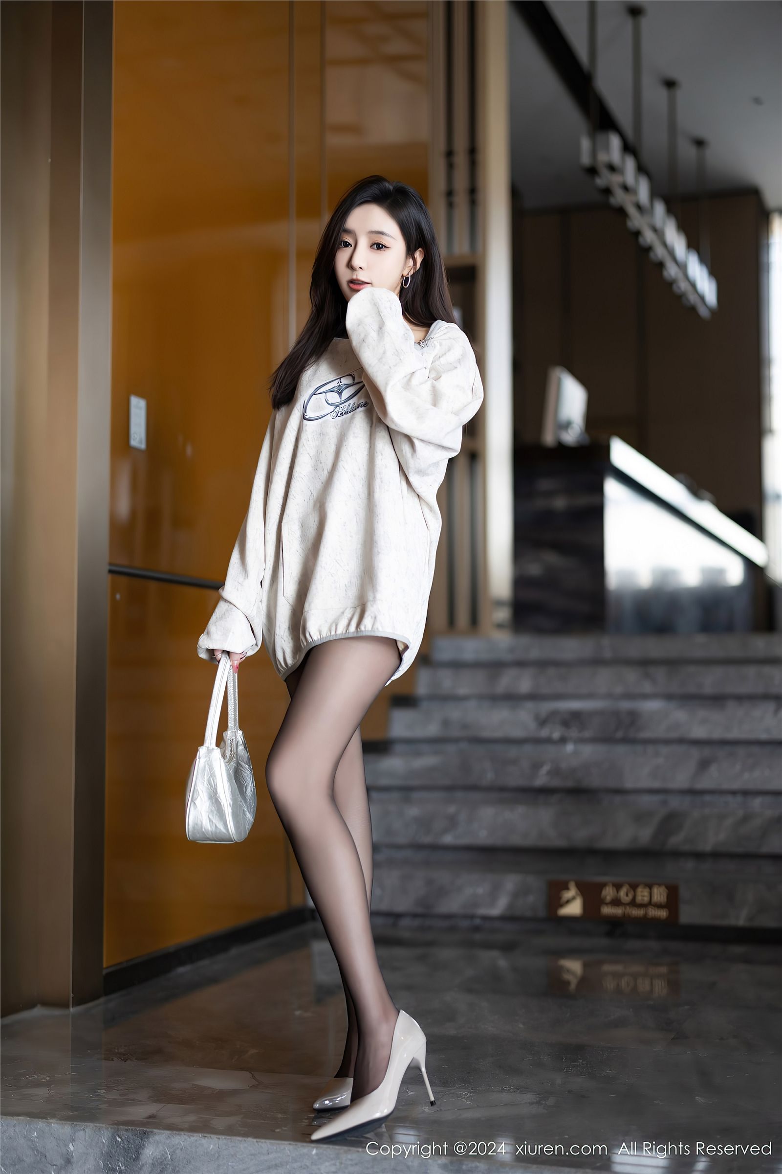 周妍希秀人网|妲己秀人网尤蜜王雨纯|尤蜜王雨纯|尤蜜荟写真|福利姬套图 - 专注美女套图分享！