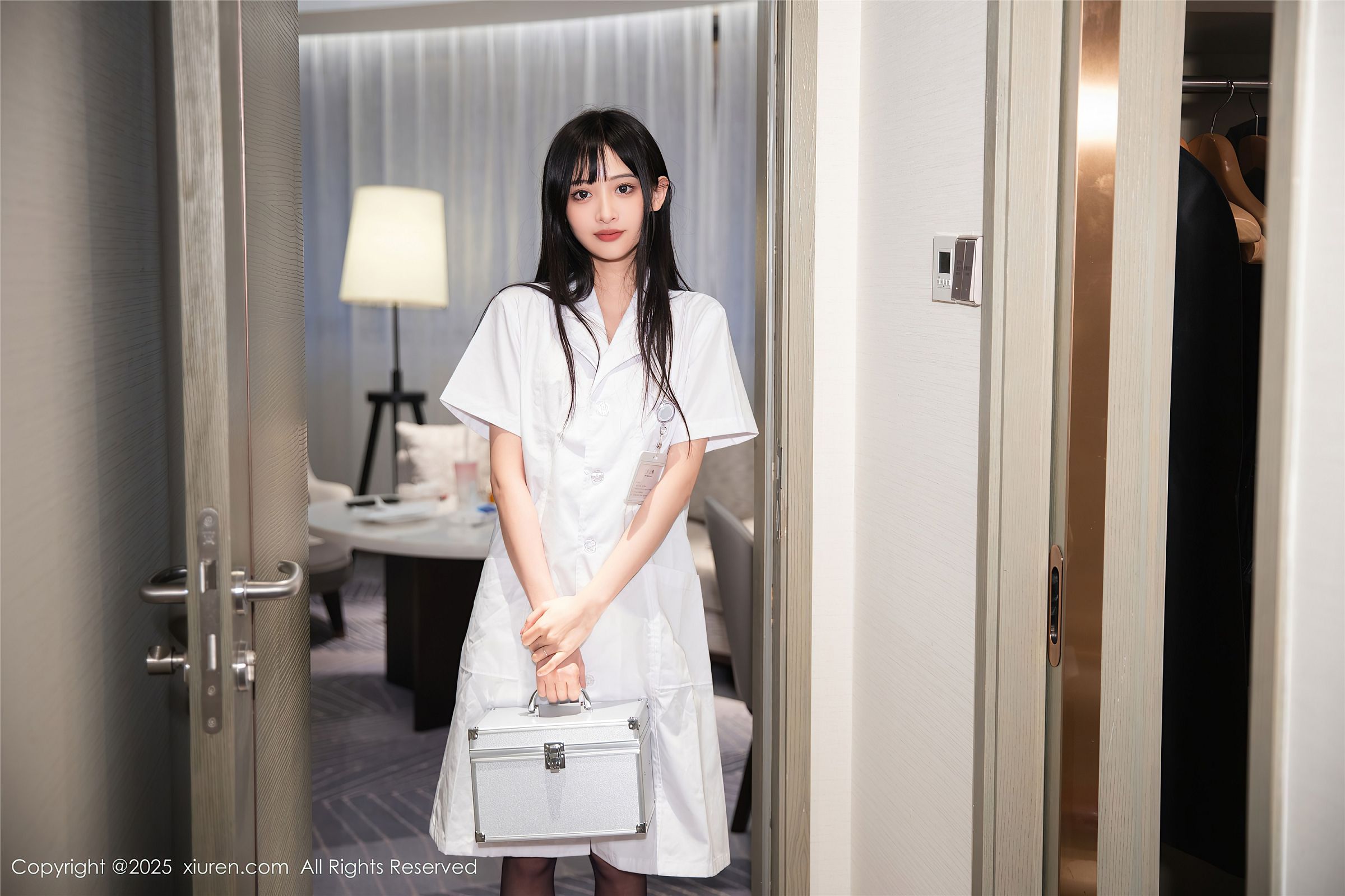 [秀人XIUREN] 2025.06.06 NO.10373 茂木希子 - 专注美女套图分享！