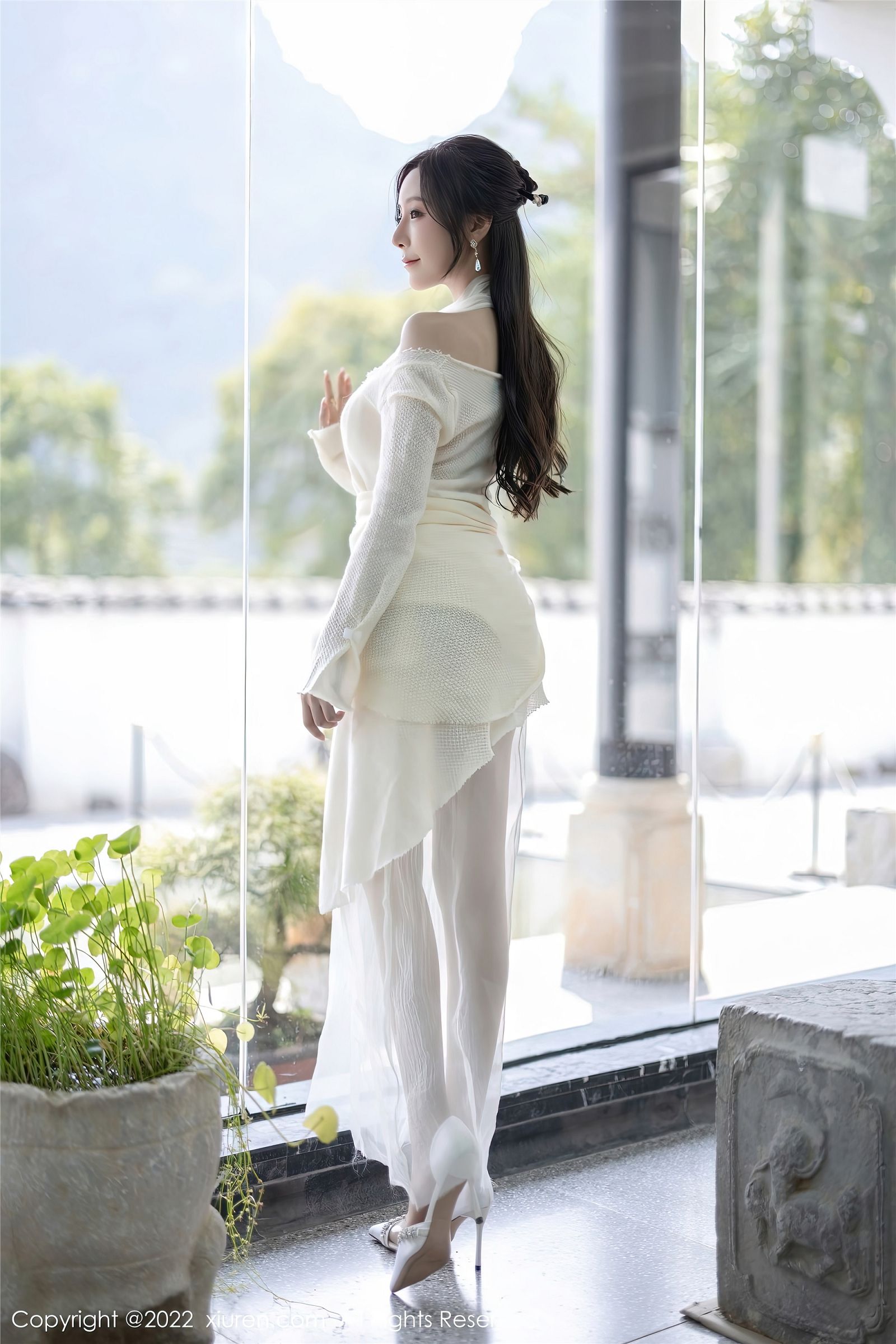 [秀人XIUREN] 2022.11.11 NO.5846 王馨瑶yanni - 专注模特写真及周边产业