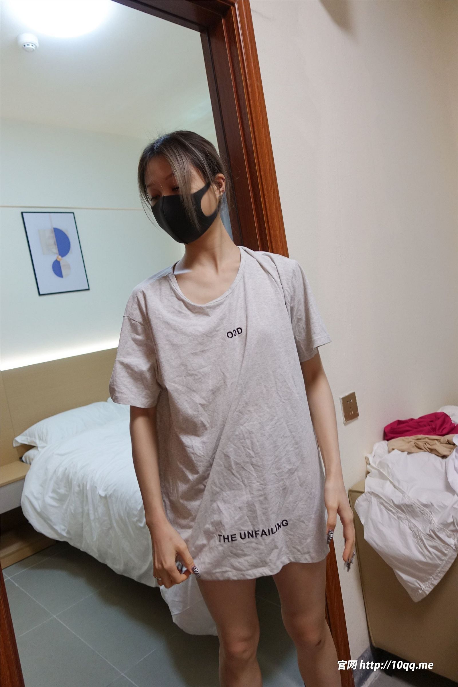 [ROSI美女图]口罩系列 2024.04.02 NO.2851 - 专注美女套图分享！