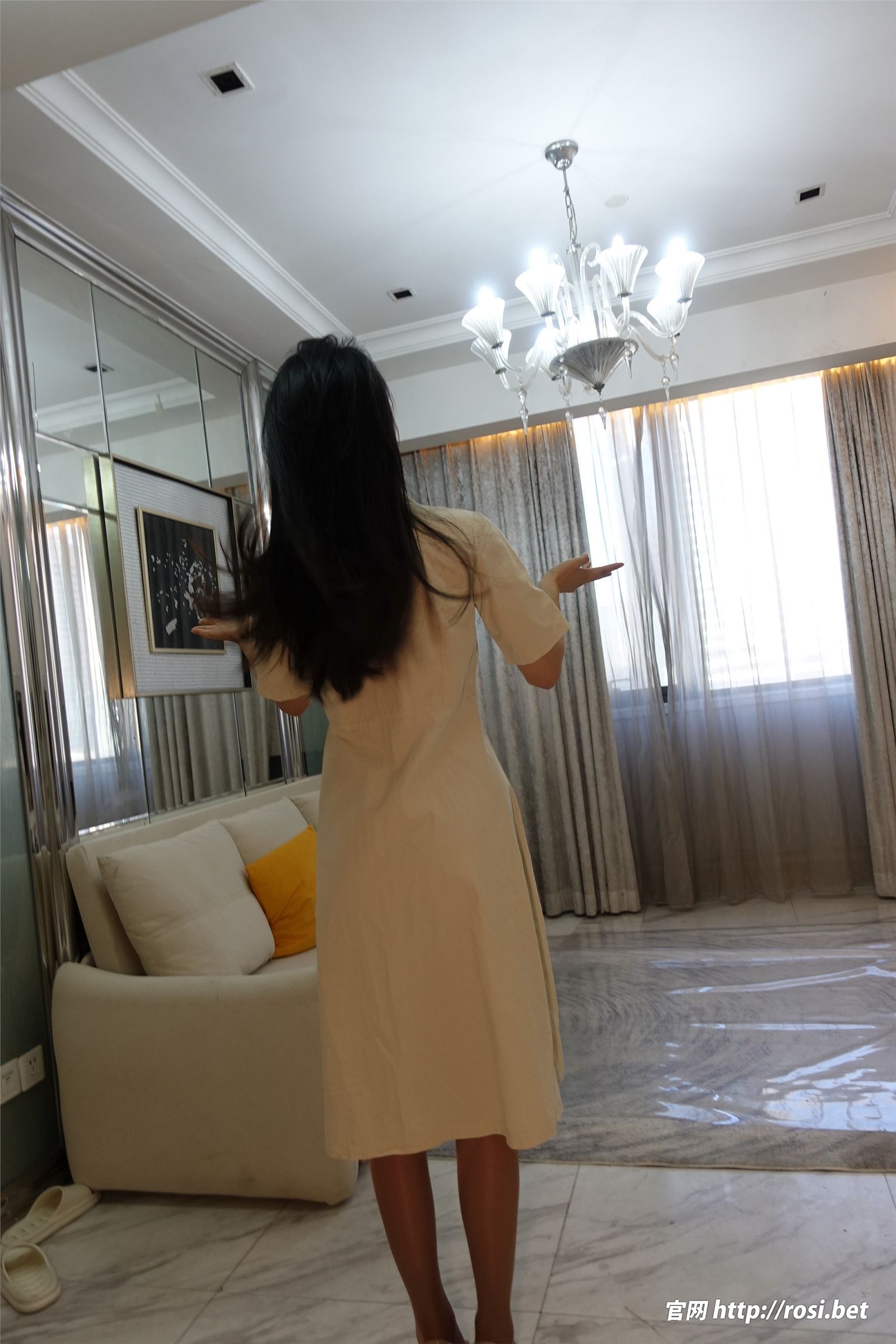 [ROSI美女图]口罩系列 2023.10.07 NO.2673 - 专注模特写真及周边产业的互动平台